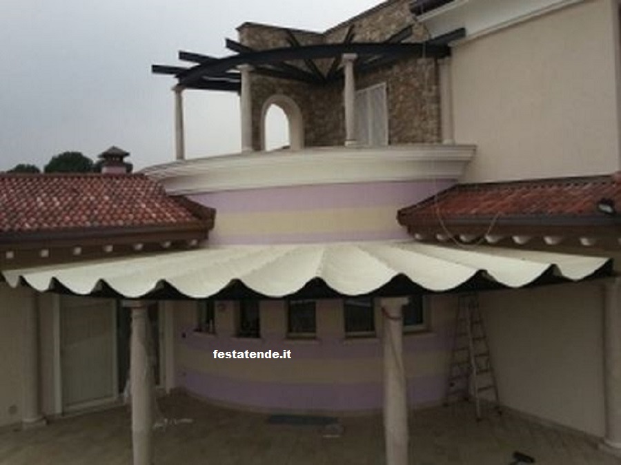 Coperture in pvc per tettoie,in plastica per esterni,terrazzi,balconi